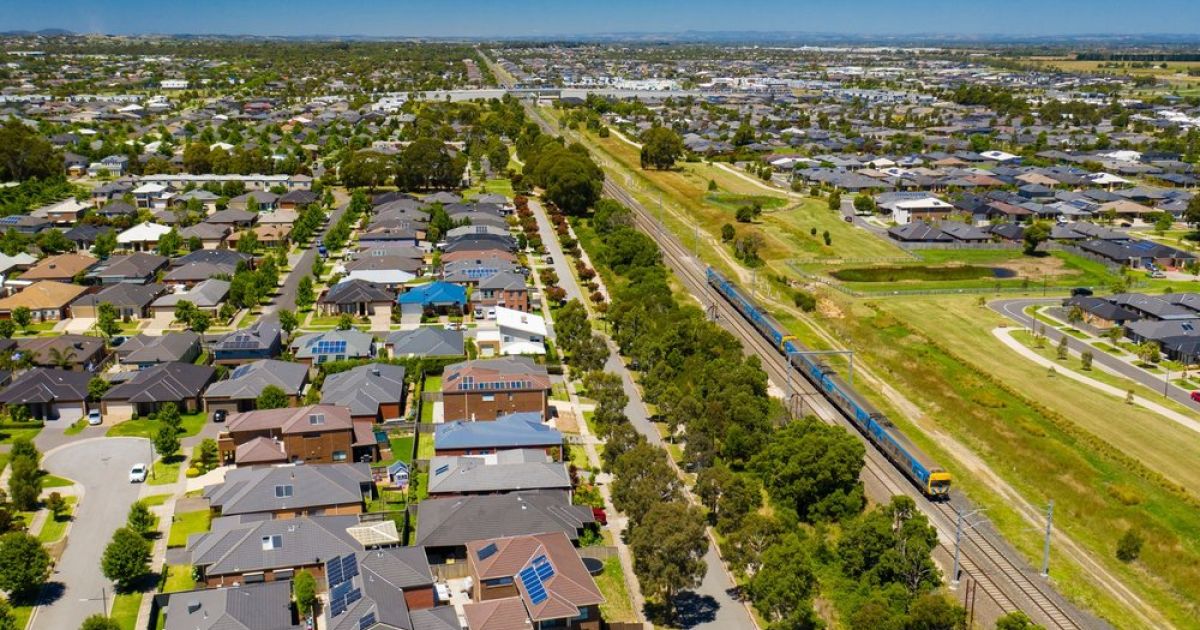 Power to the people: Aussies expect more from their local leaders ...