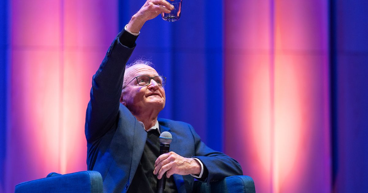 Giant of climate science honoured at inaugural Will Steffen lecture ...