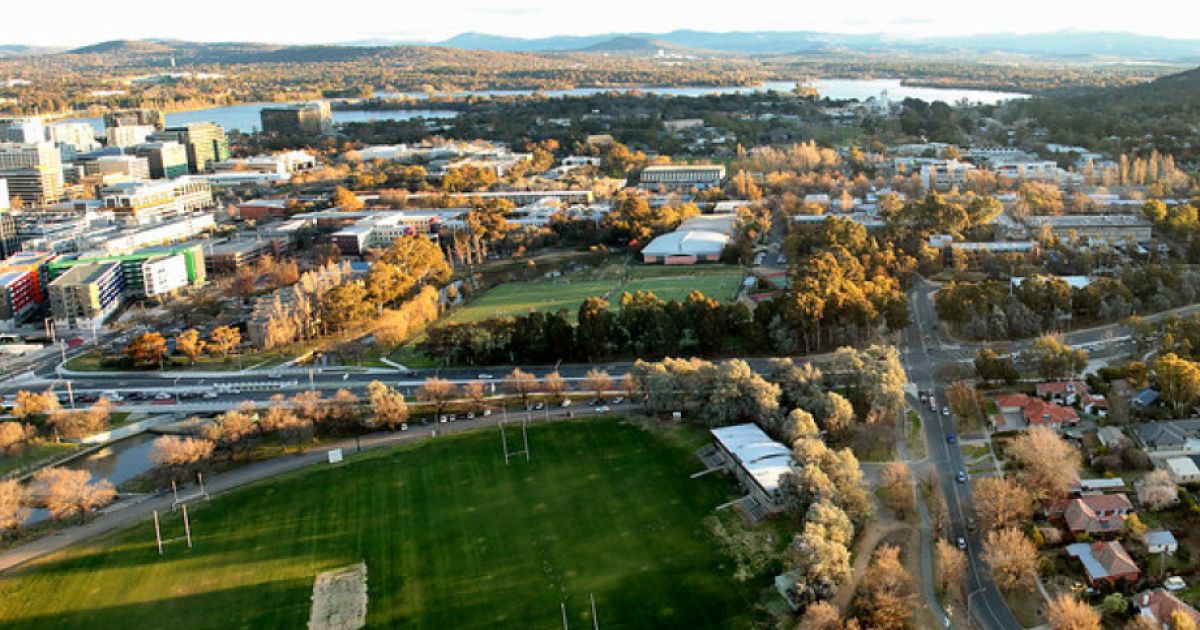 ANU community rallies to support students in residences | Australian ...