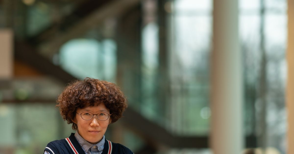 Women in high-status positions not trusted by colleagues | Australian ...